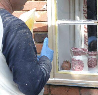 Best wood fillers guide UK - Reviewed by professionals wood restorers